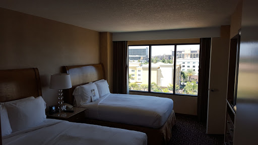 Hotel «DoubleTree Suites by Hilton Hotel Anaheim Resort - Convention ...