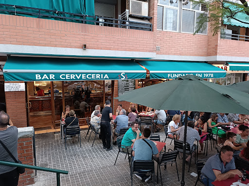 Restaurante Bar Cervecería SsS en Badalona