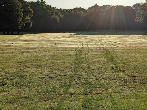 Golf Course «Edgebrook Golf Course», reviews and photos, 6100 N Central ...