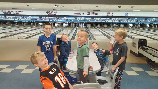 Bowling Alley «Poelking Lanes South», reviews and photos, 8871 ...