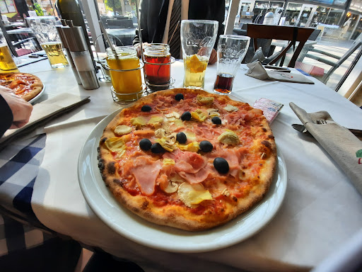 Ristorante La Ruffa – Linz - La Cintura Holzofen Pizza