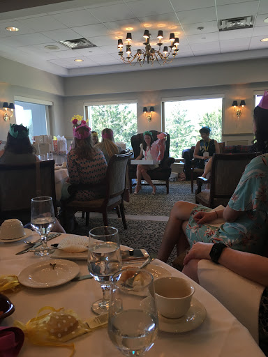 Country Club «Maple Bluff Country Club», reviews and photos, 500 ...