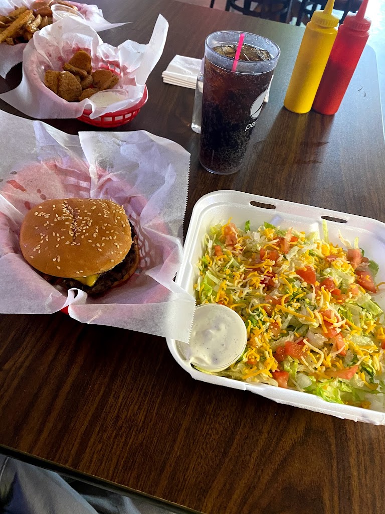 Slop's Neighborhood Bar & Grill - Clinton, IA 52732 - Menu, Hours ...