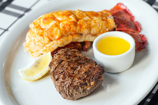 Hugo’s Frog Bar & Fish House - AZexplained