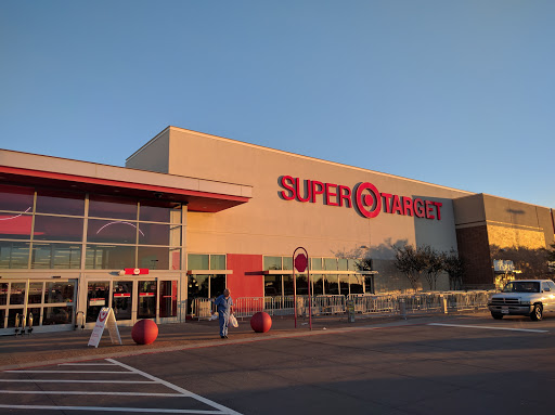 Department Store «Target», reviews and photos, 150 E Stacy Rd #2400 ...