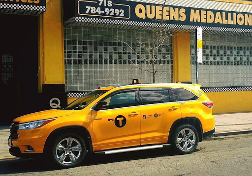 Queens Medallion Leasing Nyc Taxi Yellow Cab Company