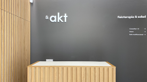 Clínica & akt (Santiago de Compostela)