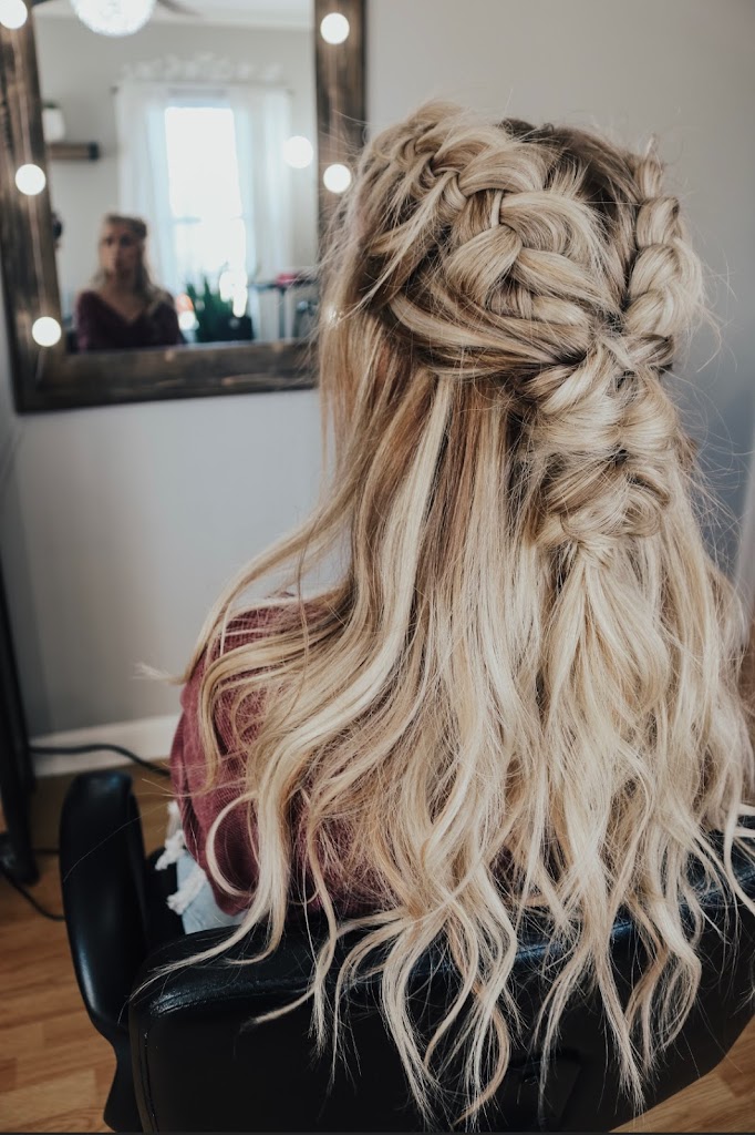 Nikki Fernando at Alkaline Suites and Dry Bar - Woodstock, GA 30188 ...