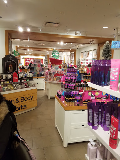 Legacy Place - AZexplained