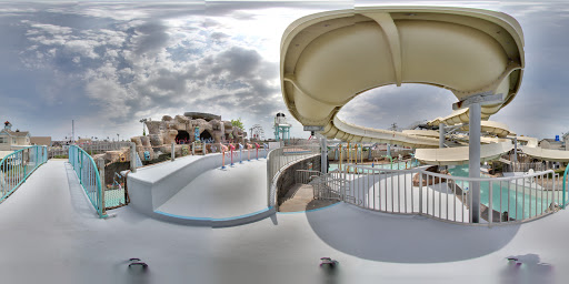 Water Park «Thundering Surf Waterpark», reviews and photos, 300 Taylor ...