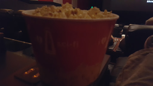 Movie Theater «Pooler Stadium Cinemas 12», reviews and photos, 425 ...