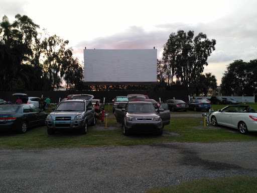 Drive-in Movie Theater «Ruskin Family Drive-In Theatre», reviews and ...
