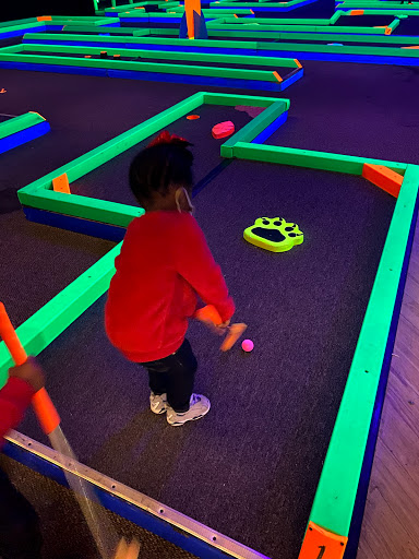 Lunar Mini Golf Of Grapevine in Grapevine, Texas - Zaubee