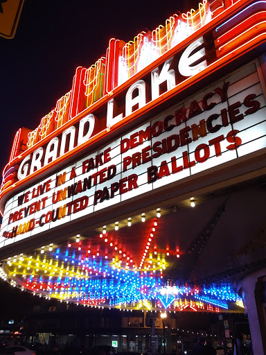 Movie Theater «Grand Lake Theatre», reviews and photos, 3200 Grand Ave ...