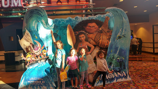 Movie Theater «Edwards Valencia 12 & IMAX», reviews and photos, 24435 ...