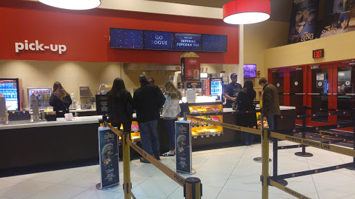 Movie Theater «AMC Bay Terrace 6», reviews and photos, 211-01 26th Ave, Bayside, NY 11360, USA