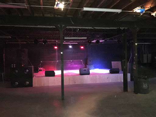 Live Music Venue «89th Street - OKC», reviews and photos, 8911 N ...