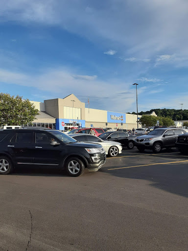Walmart Supercenter - Department store - Morristown, Tennessee - Zaubee