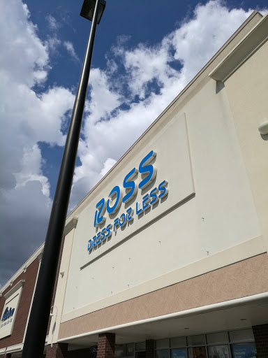 Outlet Mall «Hechinger Mall», reviews and photos, 1518 Benning Rd NE ...