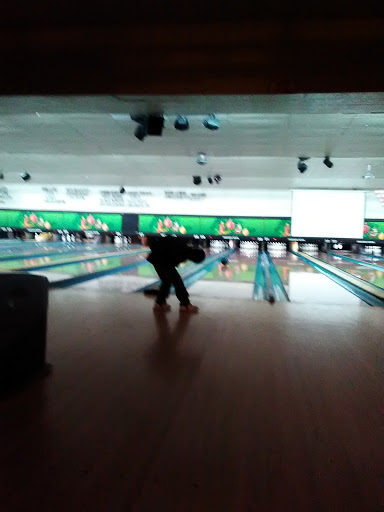 Bowling Alley «Pikeside Bowl», reviews and photos, 3485 Winchester Ave ...
