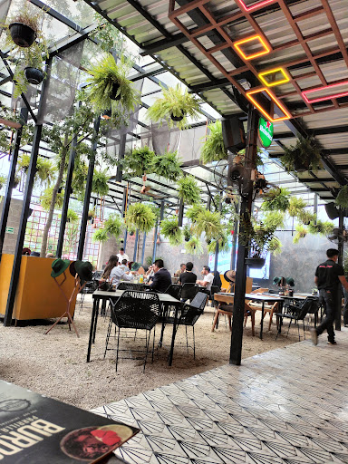 Restaurante Burdo Parrilla Publica en Aguascalientes