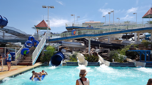 Amusement Center «Golfland Sunsplash», reviews and photos, 155 W ...