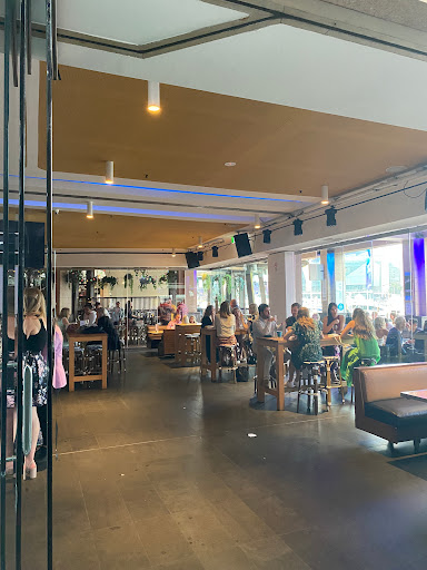 Pontoon Bar in Sydney, NSW - Zaubee