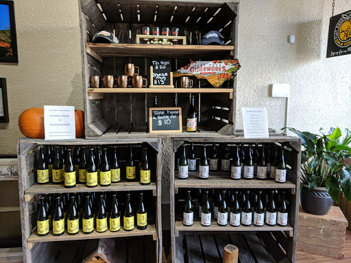 Flat Rock Cider Company - Hendersonville, North Carolina - Zaubee