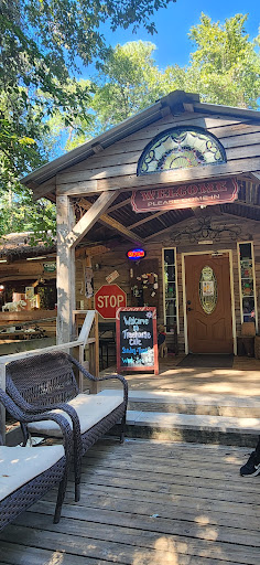 Treehouse Cafe | Quirky American Restaurant in Magnolia, Texas