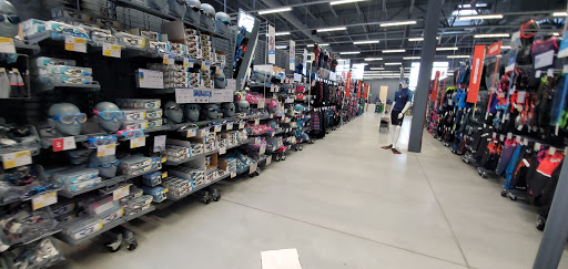 Décathlon Sainte-Foy in Sainte-Foy, Quebec City, Quebec - Zaubee