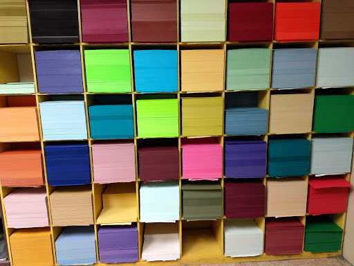 Hollo's Papercraft Store in Brunswick, Ohio - Zaubee