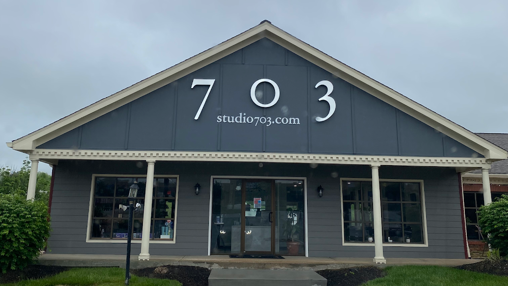 Studio 703 - Manchester, MO 63011 - Services and Reviews