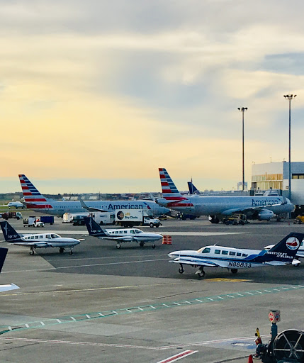 American Airlines Shuttle