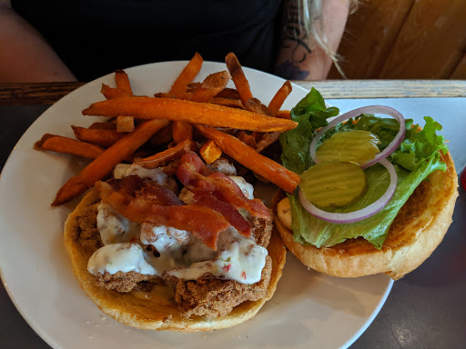 Broken Wheel Brewery & Bistro - AZexplained