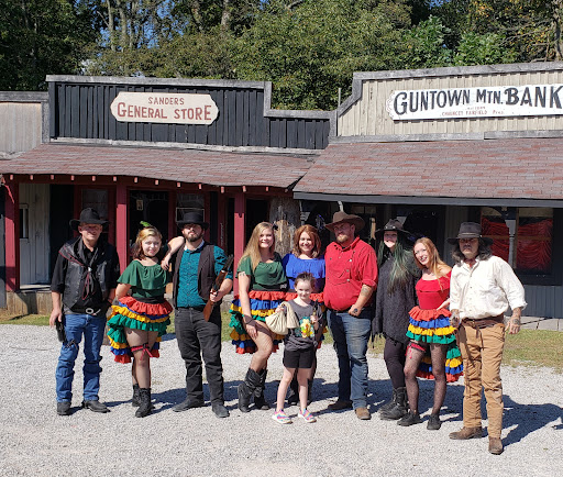 Guntown Mountain in Cave City, Kentucky - Zaubee