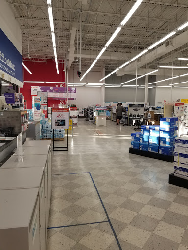 Office Supply Store «OfficeMax», reviews and photos, 1520 N Larkin Ave ...