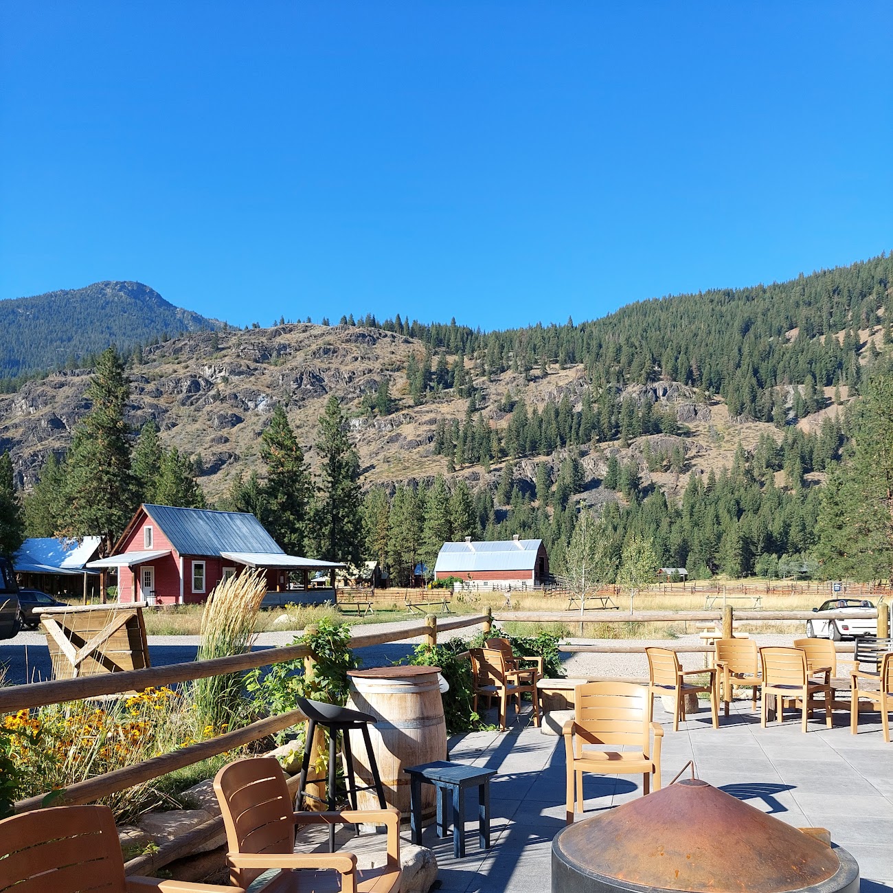 Mazama Public House, An OSB Place - Mazama Craft Beer & Brewery