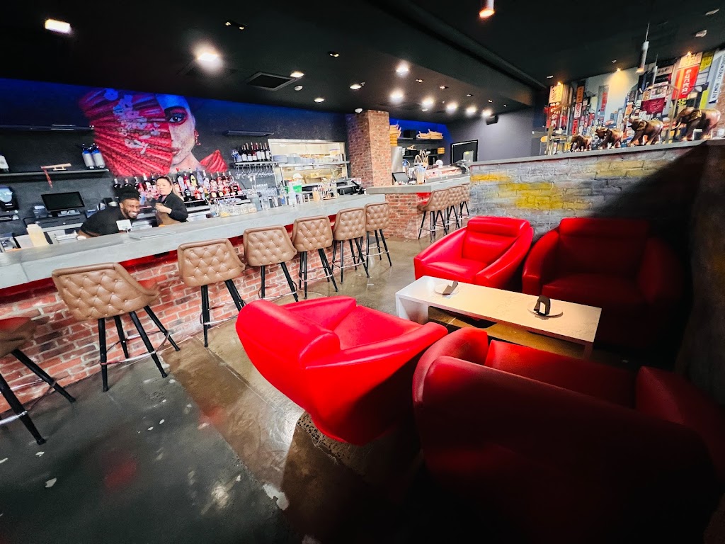 Moon Thai & Japanese - Charlotte, NC 28211 - Menu, Hours, Reviews and ...