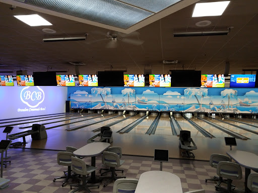 Bowling Alley «Brandon Crossroads Bowl», reviews and photos, 609 Crater ...