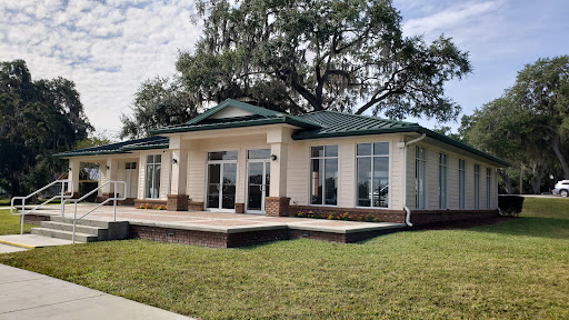 Rogers Park Splash Pad in Leesburg, Florida - Zaubee