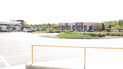 Movie Theater «Regal Cinemas Manchester 14», reviews and photos, 1935 ...