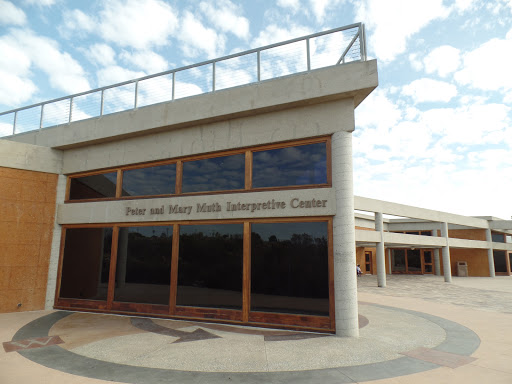 Nature Preserve «Peter and Mary Muth Interpretive Center», reviews and ...