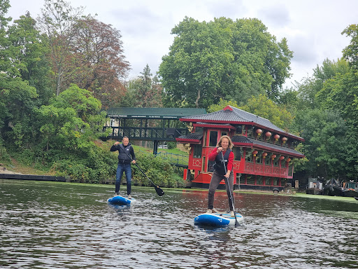 We're open all year round in central London | Paddleboarding London
