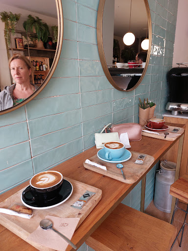 Restaurante Factoría 77 Coffee Roaster en El Puerto de Santa María