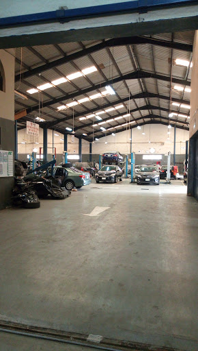 Germaine Auto Centre Limited, 4th Roundabout, Lekki - Epe Expy, 105102 ...