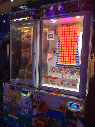 Laser Tag Center «Zap Zone Glo-Golf», reviews and photos, 41953 Ford Rd ...