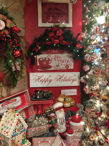 Yule Log Cabin - 7634 State Hwy N, Scott City, Missouri - Zaubee