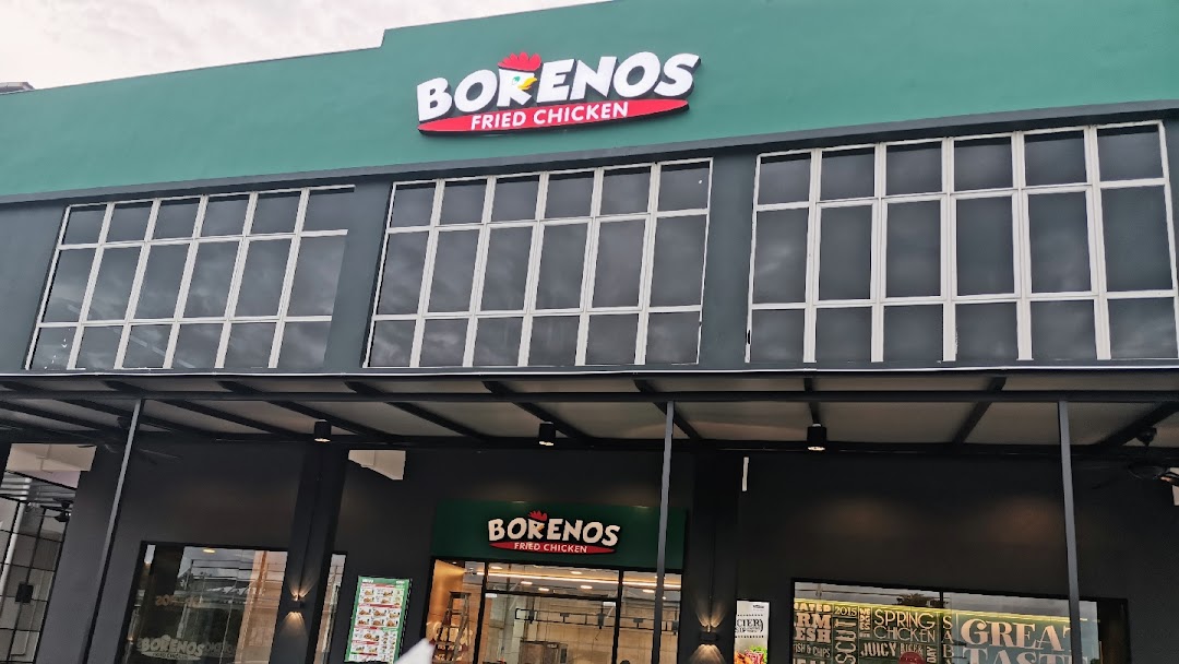 Borenos Fried Chicken (Papar) di bandar Papar