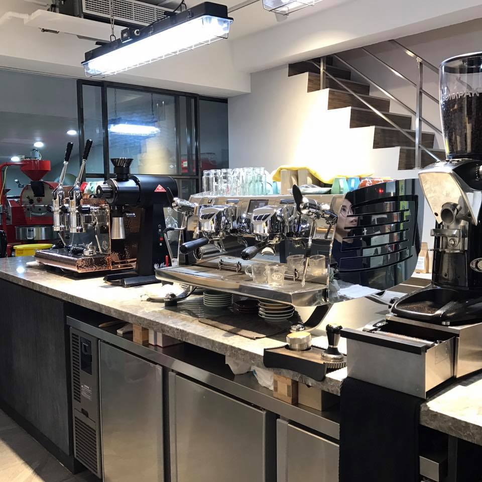 台北市中山區 Phoenix Roasteria 鳳焙吉林 - 台灣餐廳推薦 手搖推薦 甜點推薦 買一送一 優惠訊息