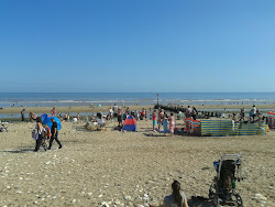 Tunstall beach | England, United Kingdom - detailed features, map, photos